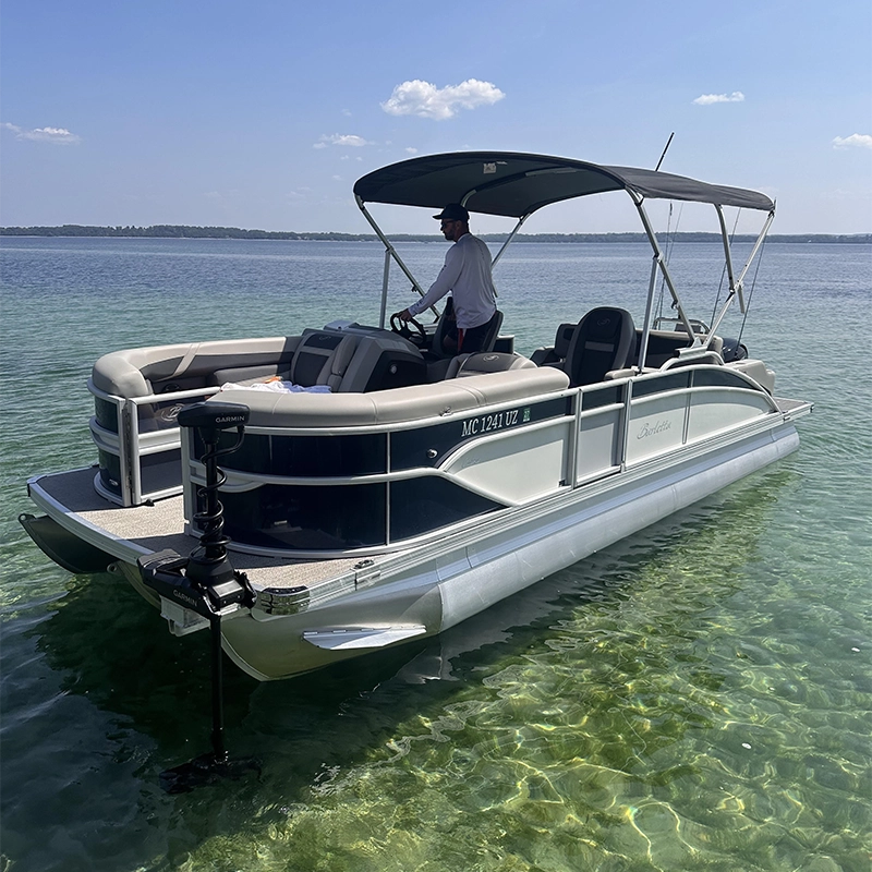 Turtle Back Trolling Motor Mount | Uncle John's Deck Mounts